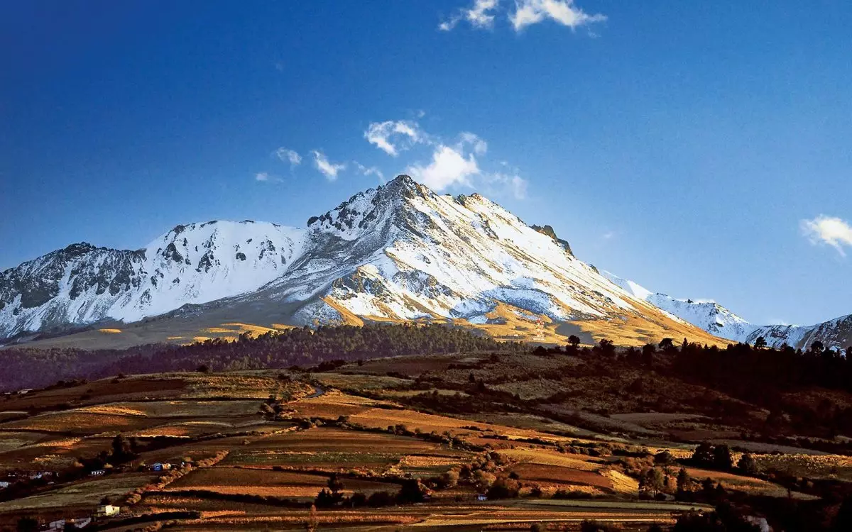 Tuyết đã đến Nevado de Toluca