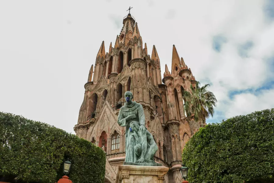 Barnaamijka loogu dabaaldegayo Fasaxyada Qaranka ee San Miguel de Allende 39983_2