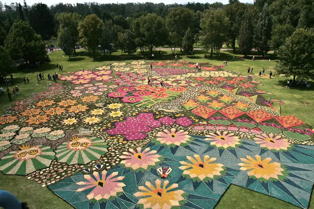 Llança't a la Fira de les Flors a Xochitla