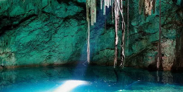 leġġendi-ta-cenote-yucatan