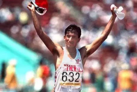 Ernesto Canto, mexicansk olympisk medaljevinder, døde