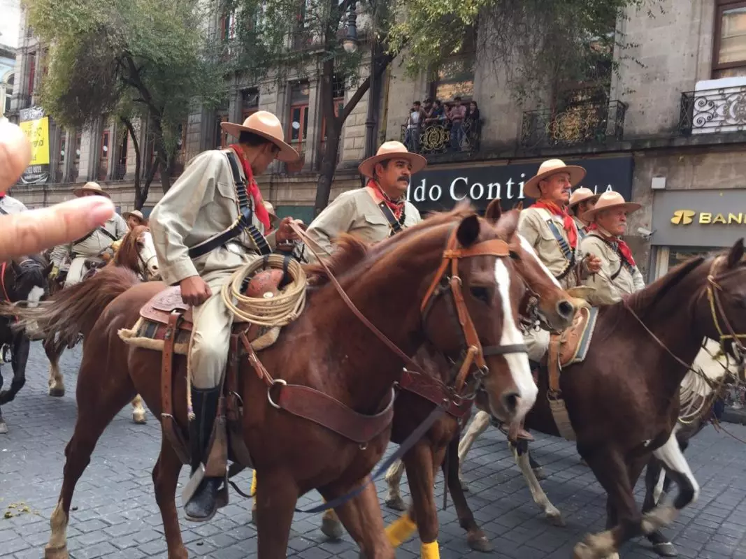 13-Parade-20 Nov.-CDMX-ANC