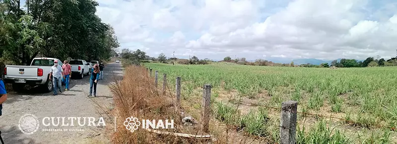 Nakahanap ang INAH ng isang mapa ng bato mula sa 2 libong taon na ang nakalilipas sa Colima 42320_2