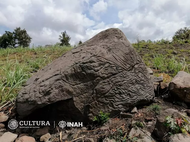 Nakahanap ang INAH ng isang mapa ng bato mula sa 2 libong taon na ang nakalilipas sa Colima 42320_5