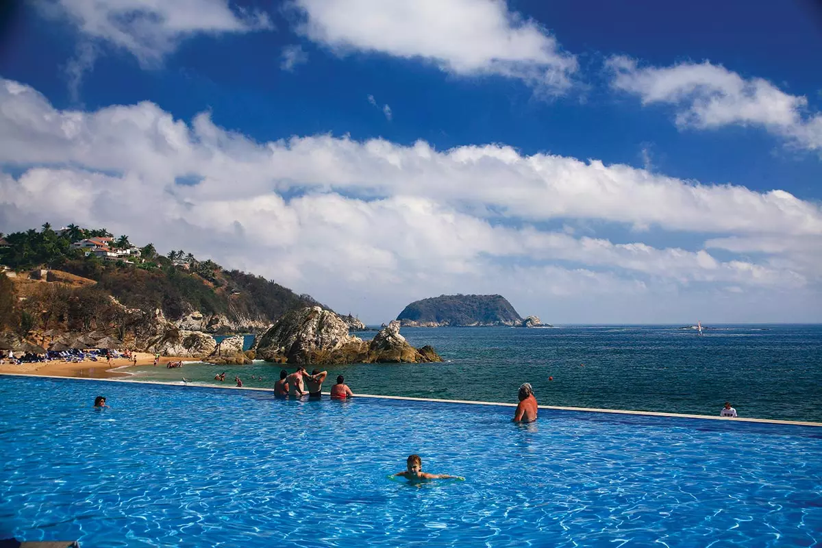 oax203ig-hotel-dreams-huatulco_BAHIA-TANGOLUNDA_IGmd