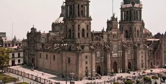 Kupulumutsidwa kwa Metropolitan Cathedral of Mexico City fifu