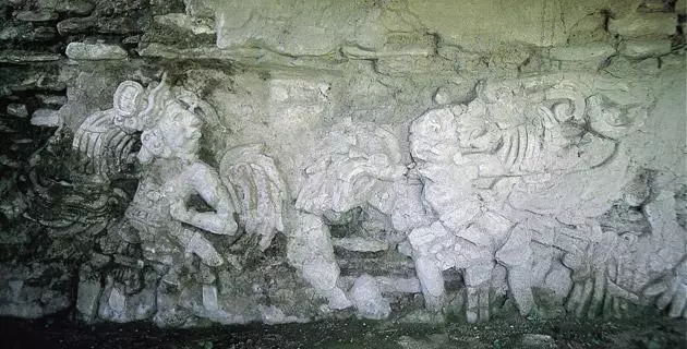 Ang frieze ng Toniná (Chiapas) fifu