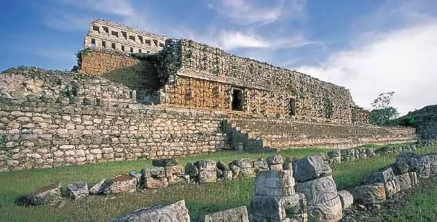 De archeologische zone van Kabáh in Yucatán fifu