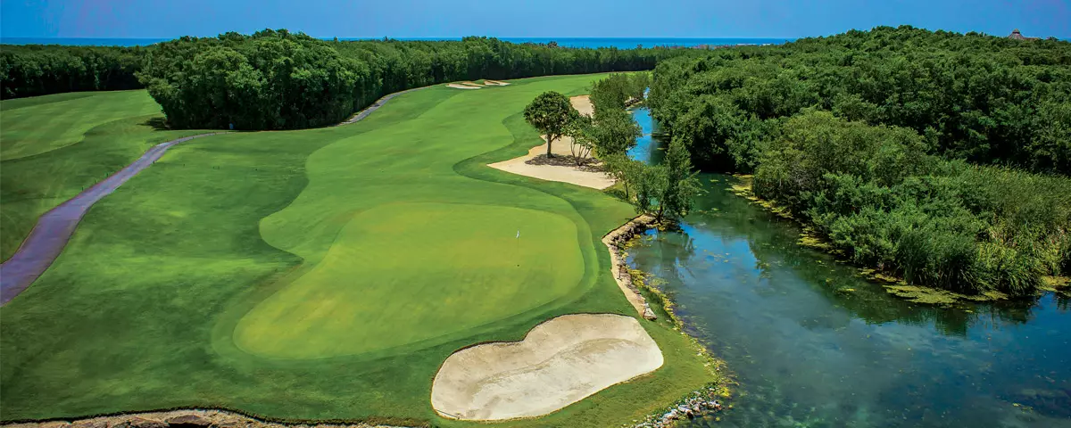 5 hotels per descansar i viure la passió del golf a Mèxic!