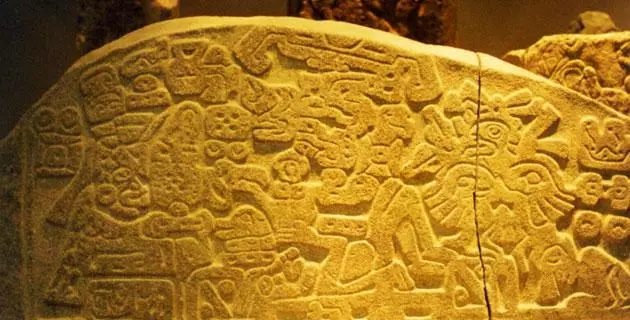 Monte Albán, Oaxaca fifu'da takvim ve yazı