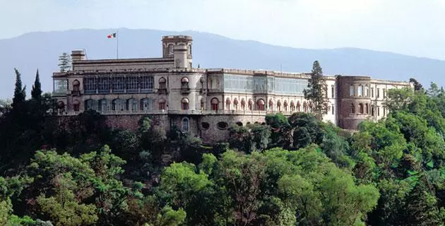 Istana Chapultepec. Bekas Maktab Tentera (Daerah Persekutuan) fifu