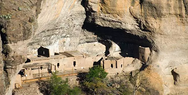 Matafiyi nasihar Gidaje Arba'in (Chihuahua) fifu