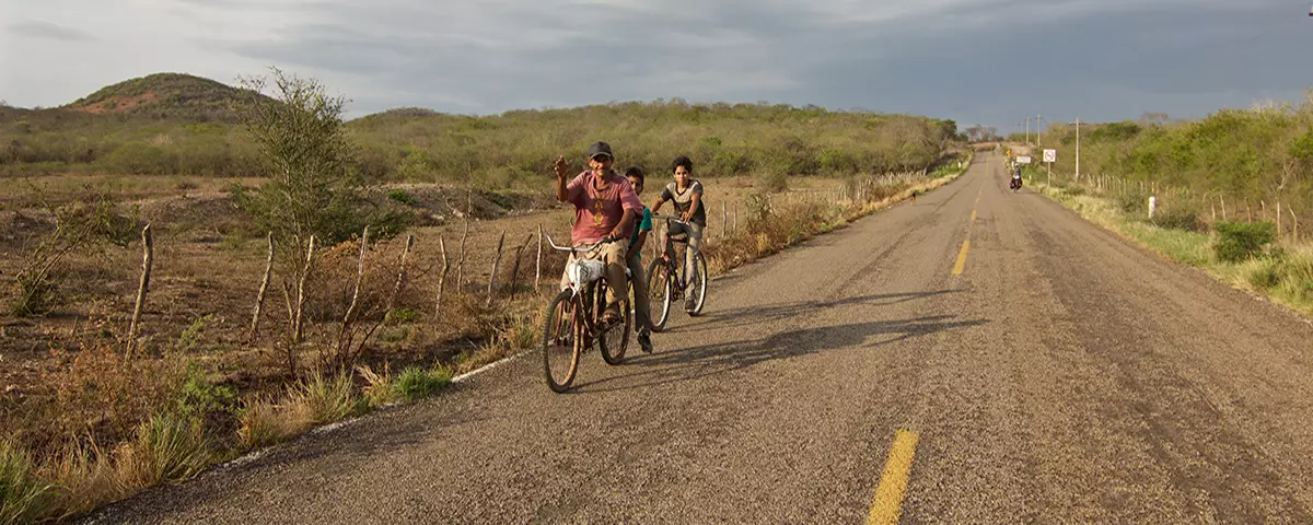 自転車でメキシコを発見する: Sinaloa fifu に住む