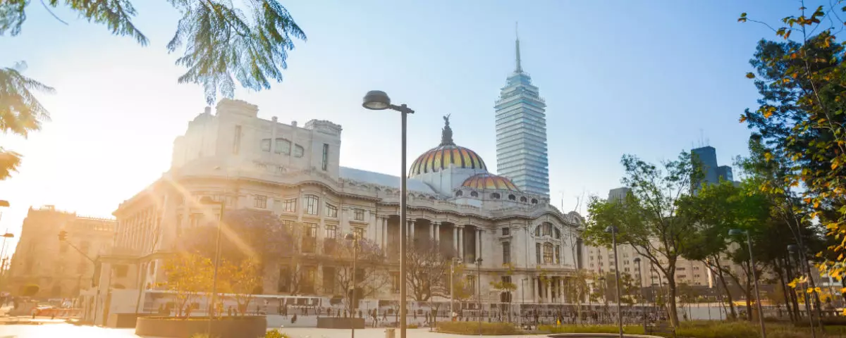 Hla Central Axis: koj yeej tsis nyob ib leeg hauv CDMX fifu