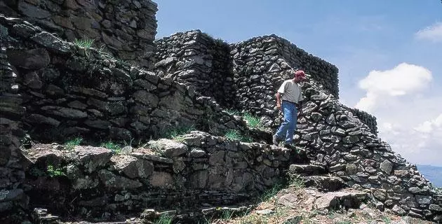 Ukanda wa kiakiolojia wa Huamango, Jimbo la Mexico fifu