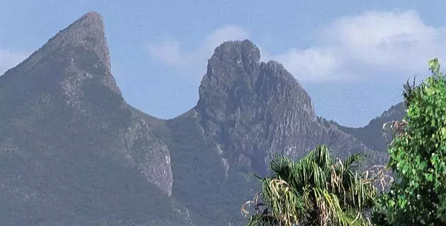 Cerro de la Silla, die Ikone des Fifu von Monterrey