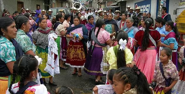 Litrík Purépecha hátíð í Zacán (Michoacán) fifu