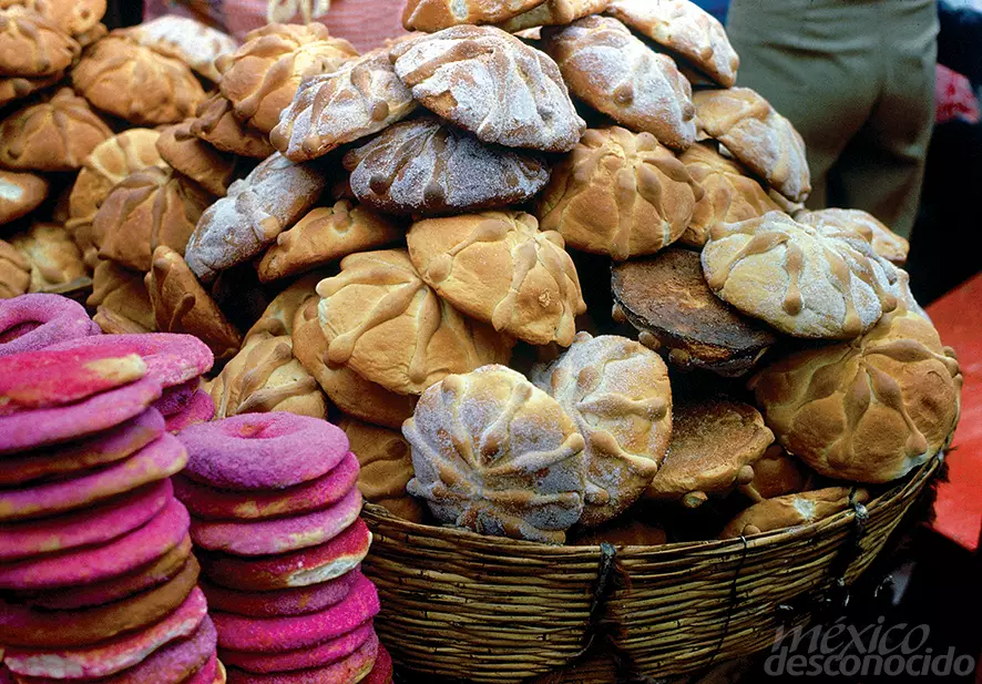 Nyd et brød af de døde og en chokolade i Parque de los Venados 7038_2