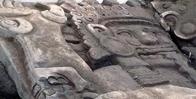 Kemungkinan pameran monolit Tlaltecuhtli fifu