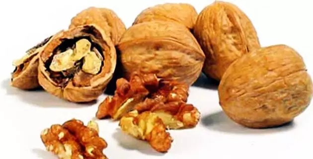 limang adobo na walnut