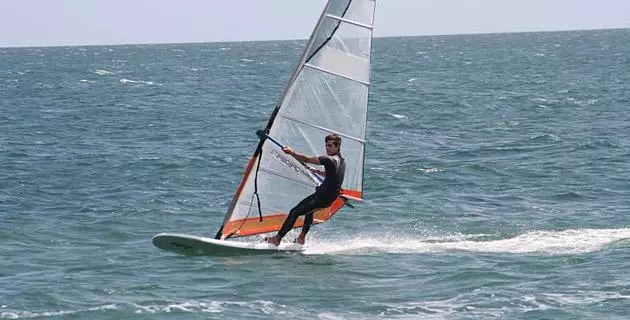 Windsurfing in Baja California Sur fifu