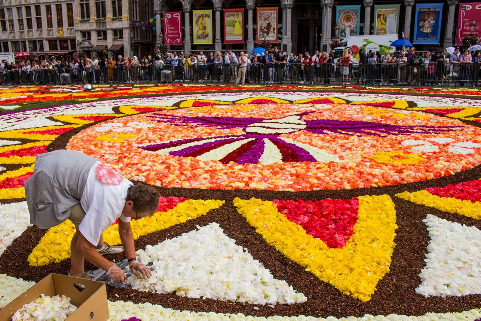 Mexiko hat sich mit einem monumentalen Teppich in Brüssel verliebt 8176_6