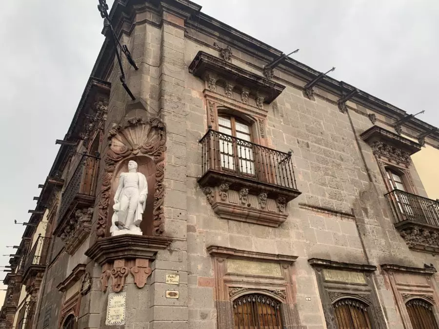 Trazo 1810 मा Irving Cano, San Miguel de Allende मा नयाँ प्रेरणा 8486_13