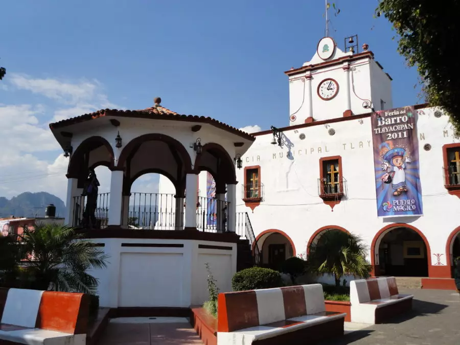 Palais municipal et maison de la culture à Tlayacapan