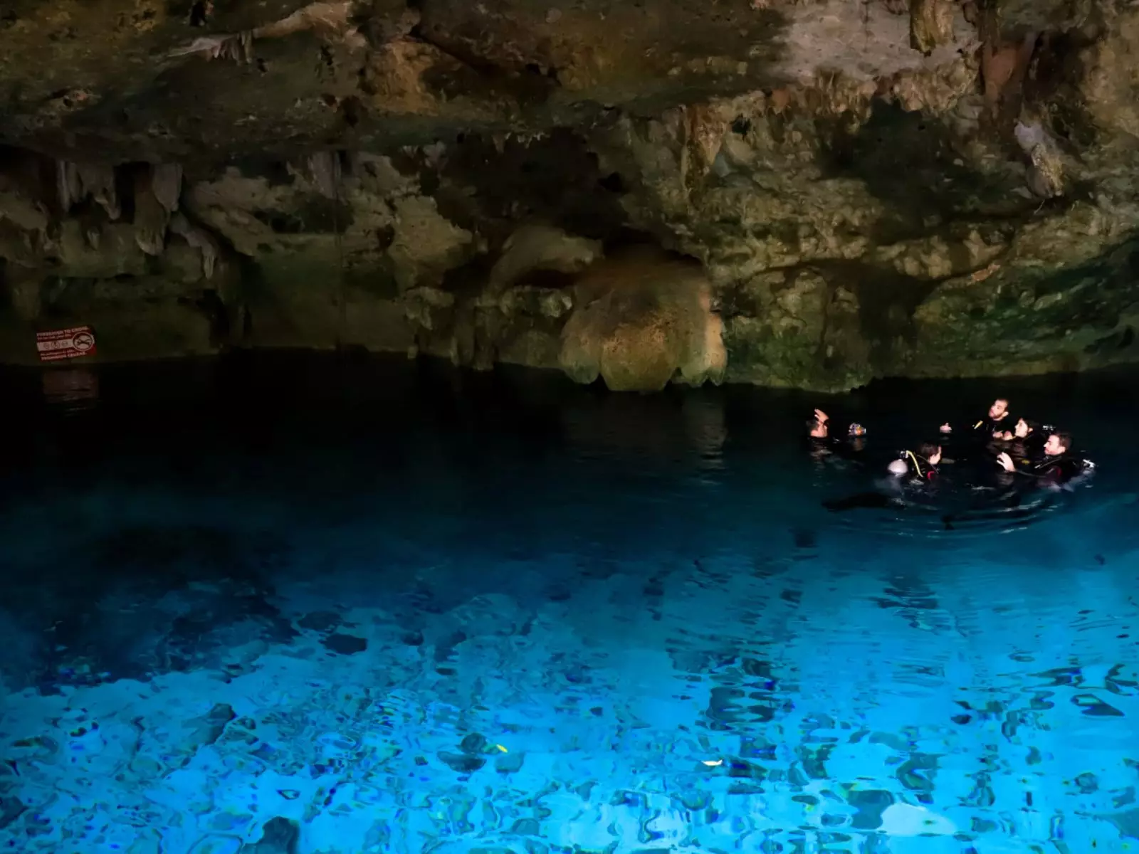 two eyes cenote