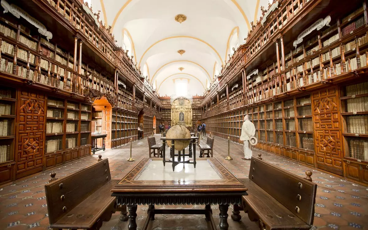 Palafoxian bibliotek