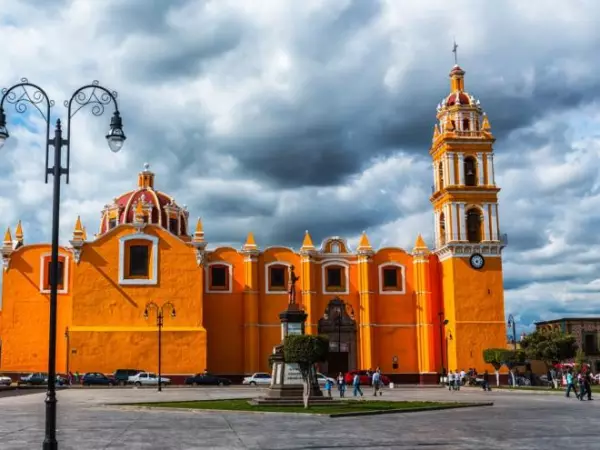 Puebla'nın təməli, tarixi bilin 9070_5